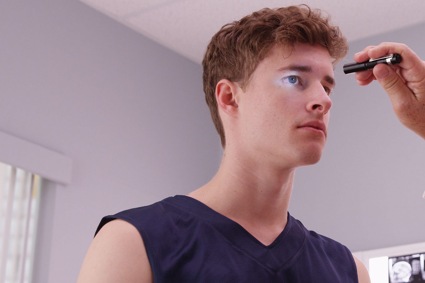 Foreign Objects in the Eye | Cohlmia Eye Center | Wichita